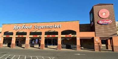 Hispanic Partners Fight a Food Desert by Opening a Supermarket