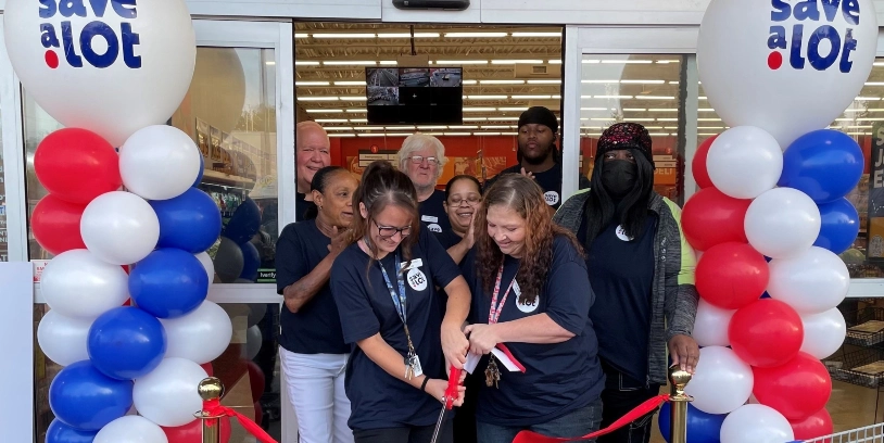 Save A Lot Reopens 27 Midwest Stores - Abasto